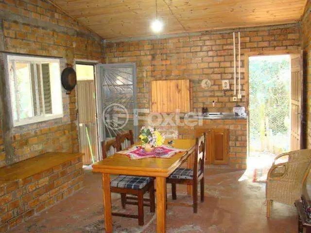 Casa / Sobrado para Venda em Porto Alegre/RS Lami 3 Quartos