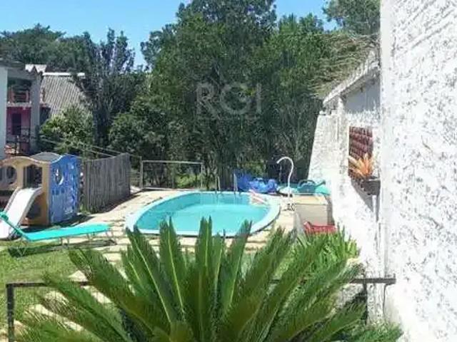 Casa / Sobrado para Venda em Porto Alegre/RS Lageado 3 Quartos
