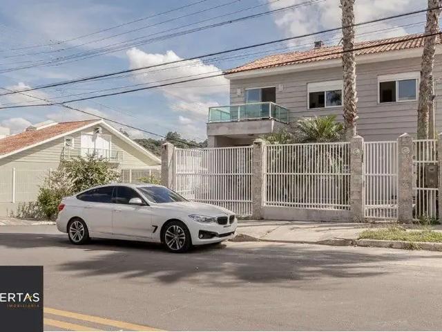 Casa / Sobrado para Venda em Porto Alegre/RS Lomba do Pinheiro 4 Quartos