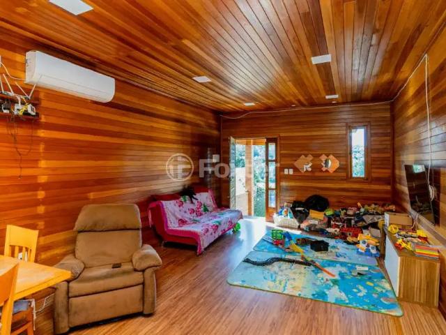 Casa / Sobrado para Venda em Porto Alegre/RS Lomba do Pinheiro 2 Quartos