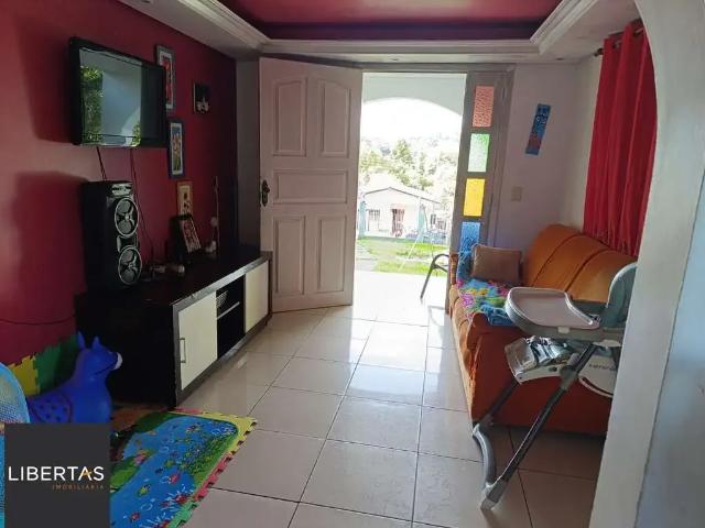 Casa / Sobrado para Venda em Porto Alegre/RS Lomba do Pinheiro 2 Quartos