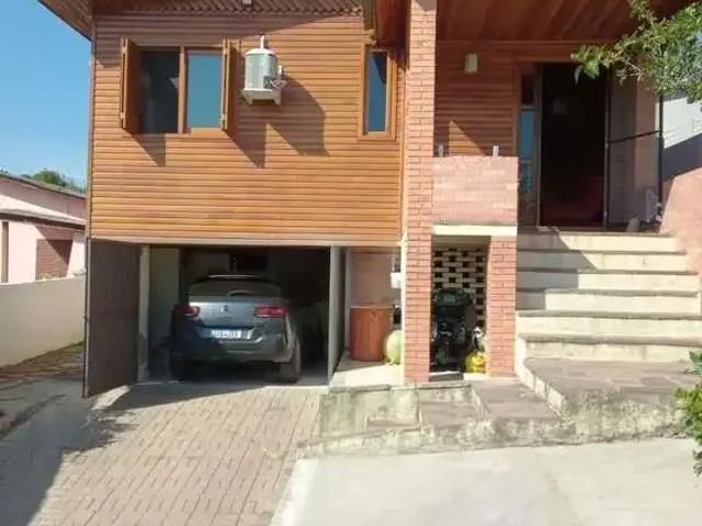 Casa / Sobrado para Venda em Porto Alegre/RS Lomba do Pinheiro 2 Quartos