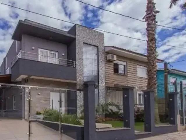 Casa / Sobrado para Venda em Porto Alegre/RS Lomba do Pinheiro 3 Quartos