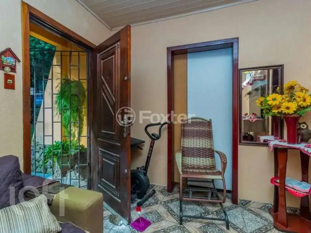 Casa / Sobrado para Venda em Porto Alegre/RS Lomba do Pinheiro 3 Quartos