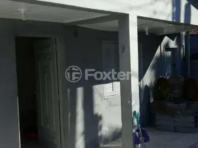 Casa / Sobrado para Venda em Porto Alegre/RS Lomba do Pinheiro 3 Quartos