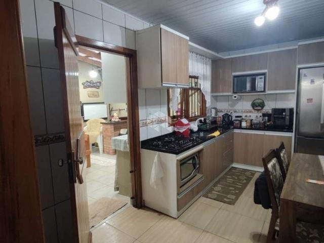 Casa / Sobrado para Venda em Porto Alegre/RS Lomba do Pinheiro 3 Quartos