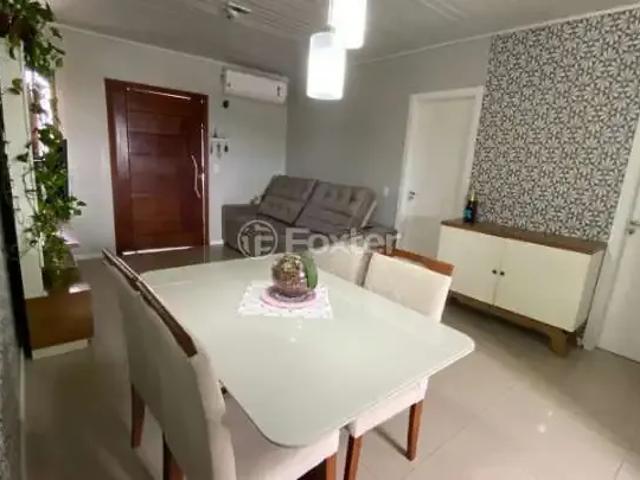 Casa / Sobrado para Venda em Porto Alegre/RS Mário Quintana 2 Quartos