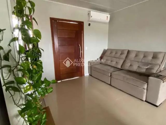 Casa / Sobrado para Venda em Porto Alegre/RS Mário Quintana 2 Quartos