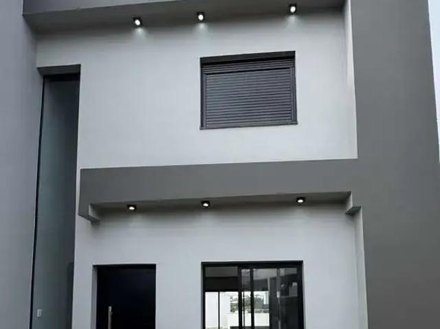 Casa / Sobrado para Venda em Porto Alegre/RS Mário Quintana 2 Quartos