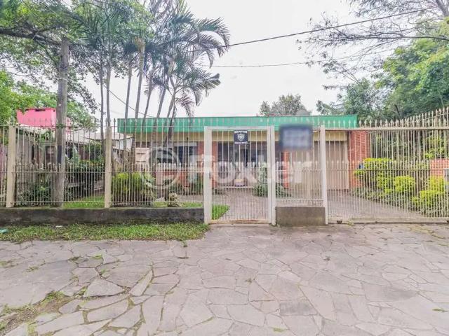 Casa / Sobrado para Venda em Porto Alegre/RS Mário Quintana 3 Quartos