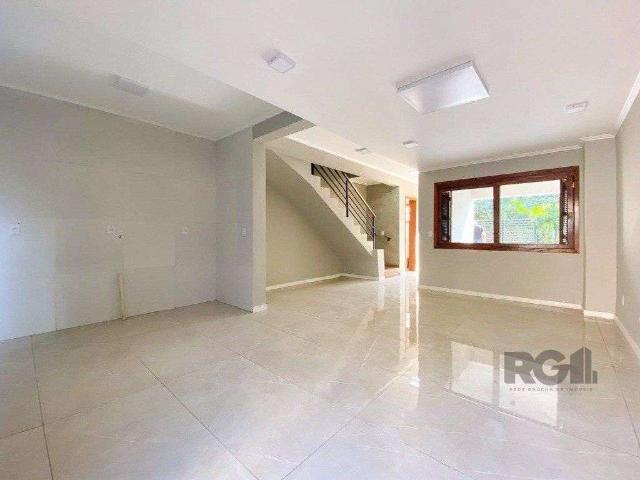 Casa / Sobrado para Venda em Porto Alegre/RS Mário Quintana 3 Quartos