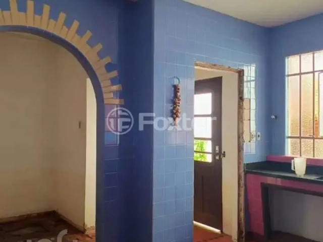 Casa / Sobrado para Venda em Porto Alegre/RS Menino Deus 4 Quartos
