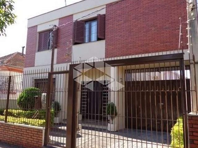 Casa / Sobrado para Venda em Porto Alegre/RS Menino Deus 4 Quartos