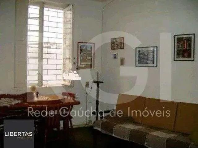 Casa / Sobrado para Venda em Porto Alegre/RS Menino Deus 4 Quartos