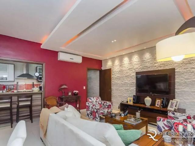 Casa / Sobrado para Venda em Porto Alegre/RS Menino Deus 4 Quartos