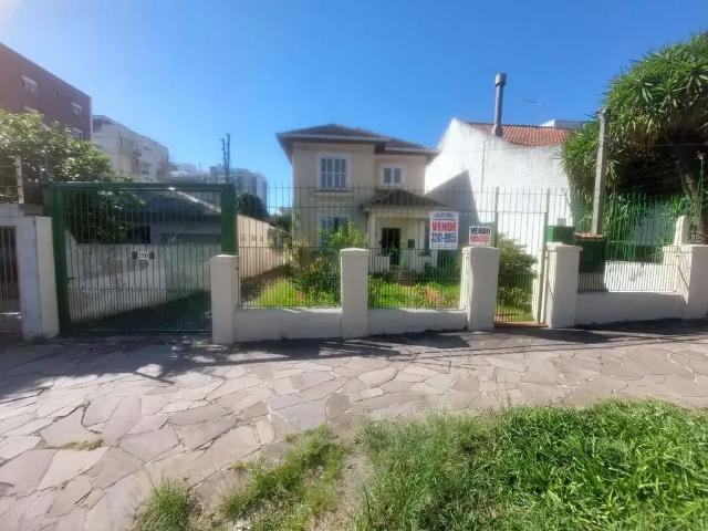 Casa / Sobrado para Venda em Porto Alegre/RS Menino Deus 4 Quartos