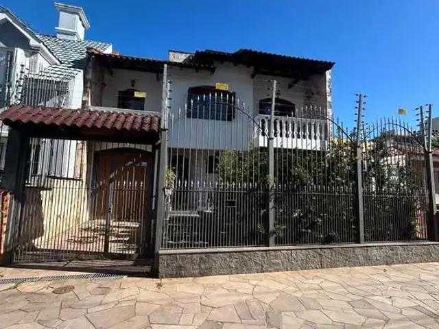 Casa / Sobrado para Venda em Porto Alegre/RS Menino Deus 4 Quartos