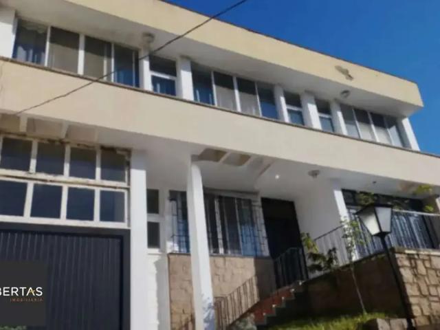 Casa / Sobrado para Venda em Porto Alegre/RS Menino Deus 4 Quartos
