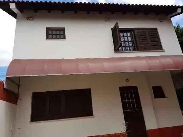 Casa / Sobrado para Venda em Porto Alegre/RS Menino Deus 4 Quartos