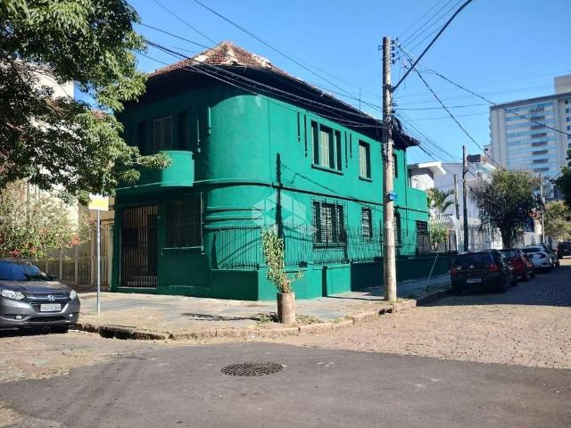 Casa / Sobrado para Venda em Porto Alegre/RS Menino Deus 4 Quartos