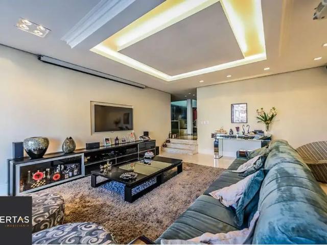 Casa / Sobrado para Venda em Porto Alegre/RS Menino Deus 5 Quartos
