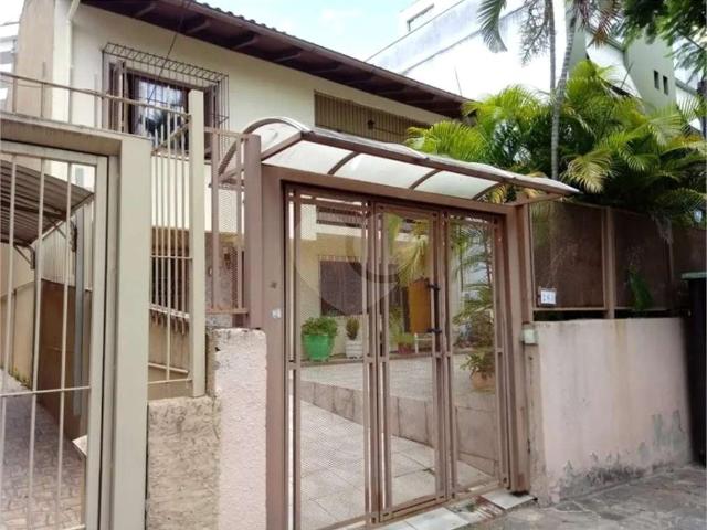 Casa / Sobrado para Venda em Porto Alegre/RS Menino Deus 5 Quartos