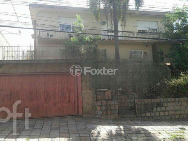 Casa / Sobrado para Venda em Porto Alegre/RS Menino Deus 5 Quartos