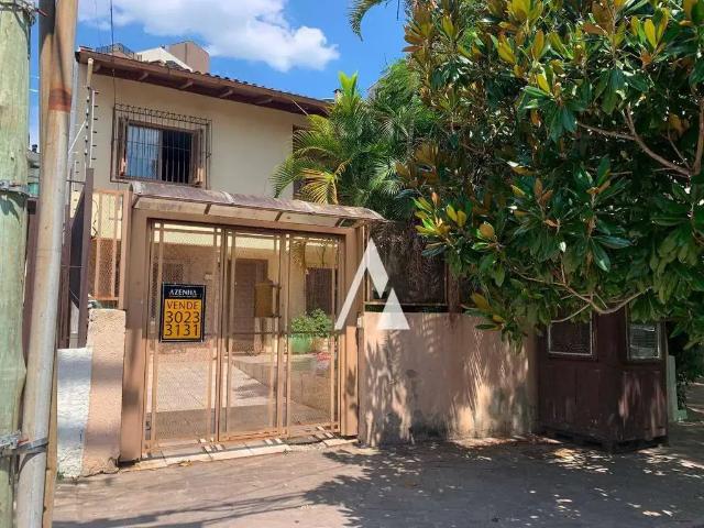 Casa / Sobrado para Venda em Porto Alegre/RS Menino Deus 5 Quartos