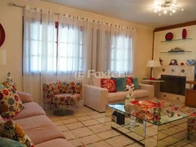 Casa / Sobrado para Venda em Porto Alegre/RS Menino Deus 6 Quartos