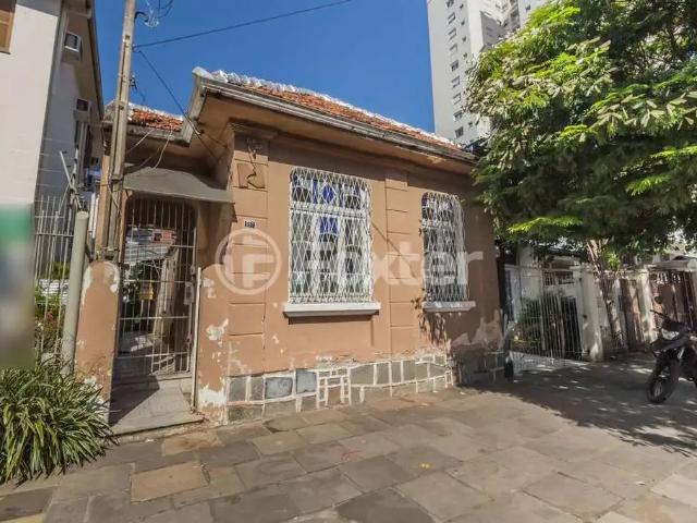 Casa / Sobrado para Venda em Porto Alegre/RS Menino Deus 1 Quartos