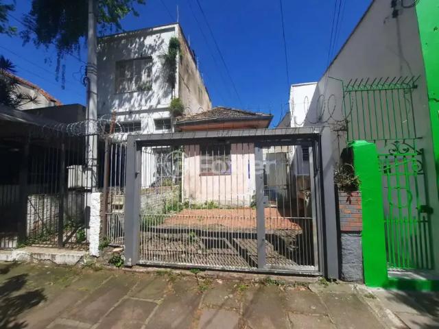 Casa / Sobrado para Venda em Porto Alegre/RS Menino Deus 2 Quartos