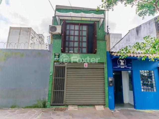 Casa / Sobrado para Venda em Porto Alegre/RS Menino Deus 2 Quartos
