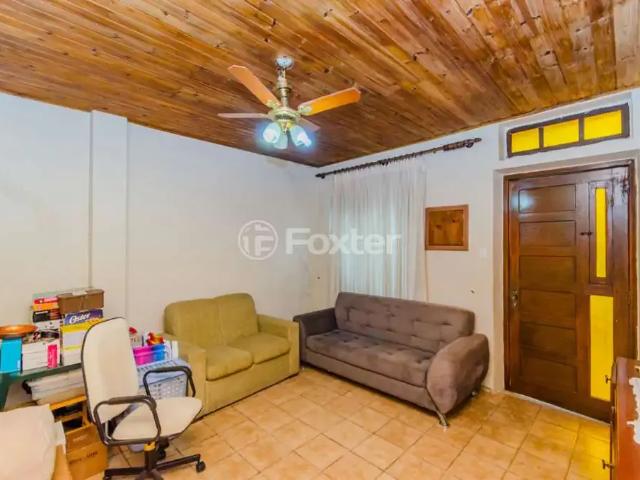 Casa / Sobrado para Venda em Porto Alegre/RS Menino Deus 2 Quartos