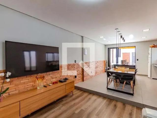 Casa / Sobrado para Venda em Porto Alegre/RS Menino Deus 2 Quartos