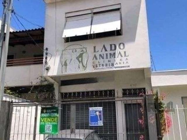 Casa / Sobrado para Venda em Porto Alegre/RS Menino Deus 2 Quartos