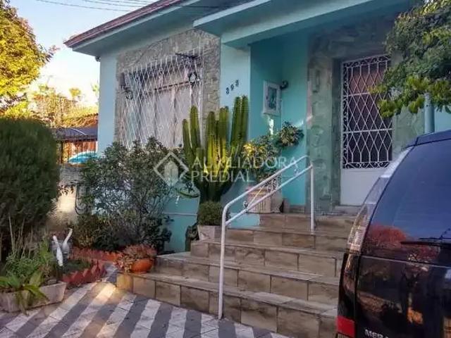 Casa / Sobrado para Venda em Porto Alegre/RS Menino Deus 2 Quartos