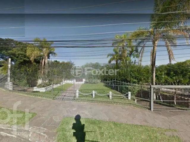 Casa / Sobrado para Venda em Porto Alegre/RS Menino Deus 3 Quartos