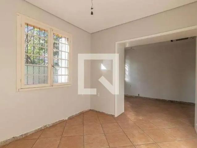 Casa / Sobrado para Venda em Porto Alegre/RS Menino Deus 3 Quartos