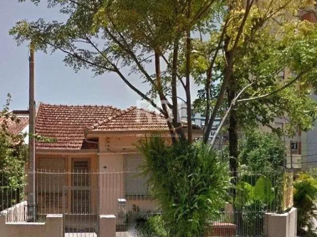 Casa / Sobrado para Venda em Porto Alegre/RS Menino Deus 3 Quartos