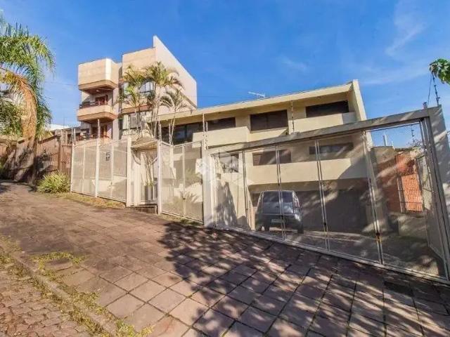 Casa / Sobrado para Venda em Porto Alegre/RS Menino Deus 3 Quartos