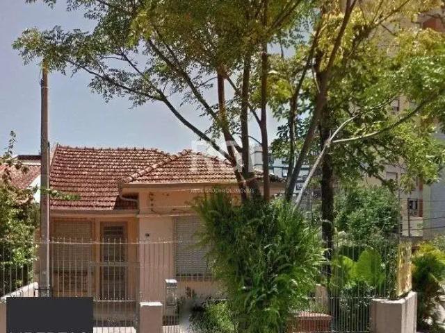 Casa / Sobrado para Venda em Porto Alegre/RS Menino Deus 3 Quartos