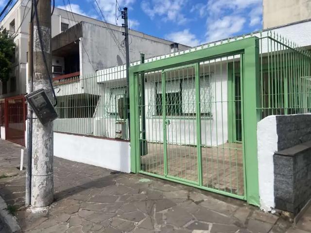 Casa / Sobrado para Venda em Porto Alegre/RS Menino Deus 3 Quartos