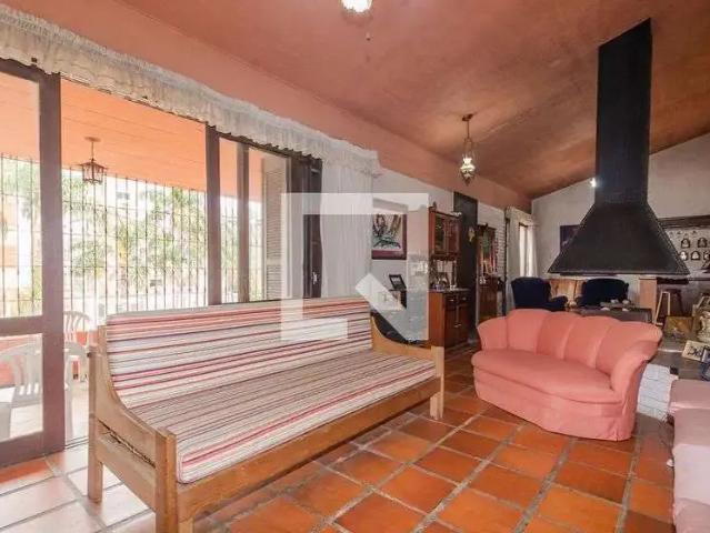 Casa / Sobrado para Venda em Porto Alegre/RS Menino Deus 3 Quartos