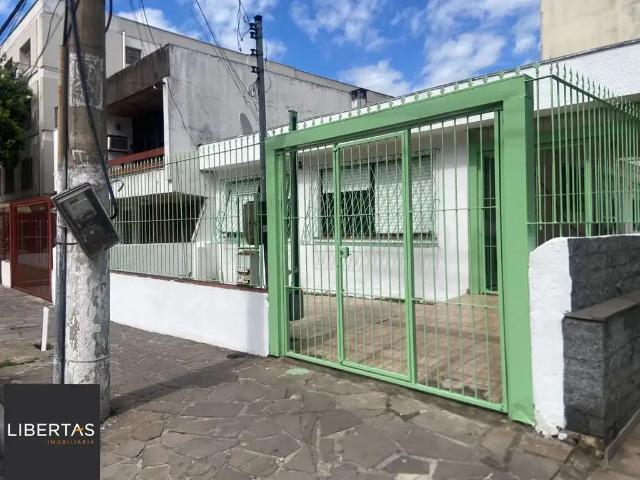 Casa / Sobrado para Venda em Porto Alegre/RS Menino Deus 3 Quartos