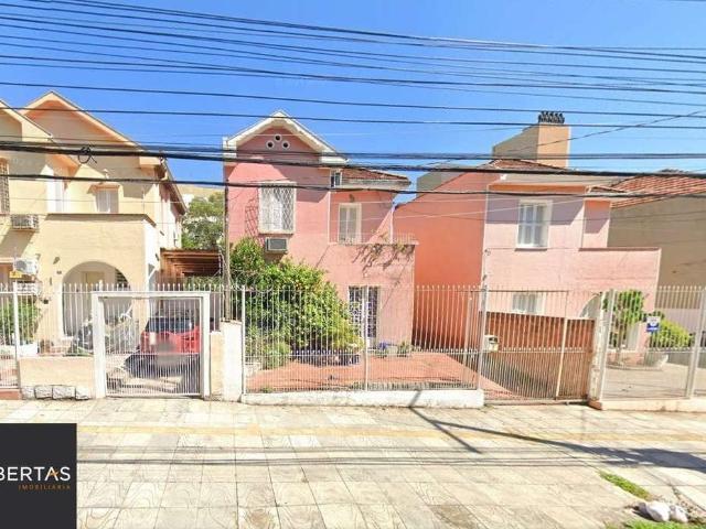 Casa / Sobrado para Venda em Porto Alegre/RS Menino Deus 3 Quartos