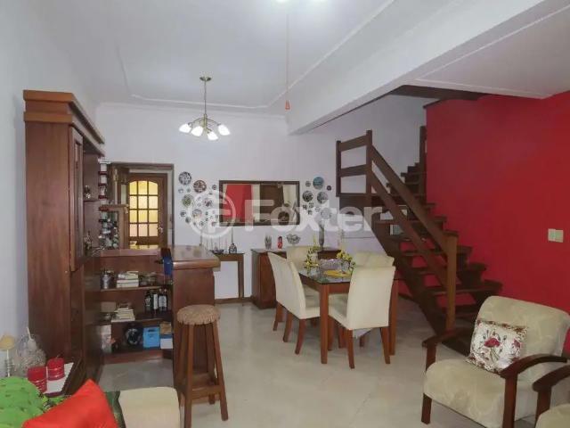 Casa / Sobrado para Venda em Porto Alegre/RS Menino Deus 3 Quartos