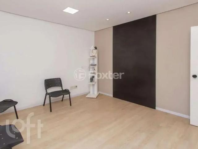 Casa / Sobrado para Venda em Porto Alegre/RS Menino Deus 3 Quartos