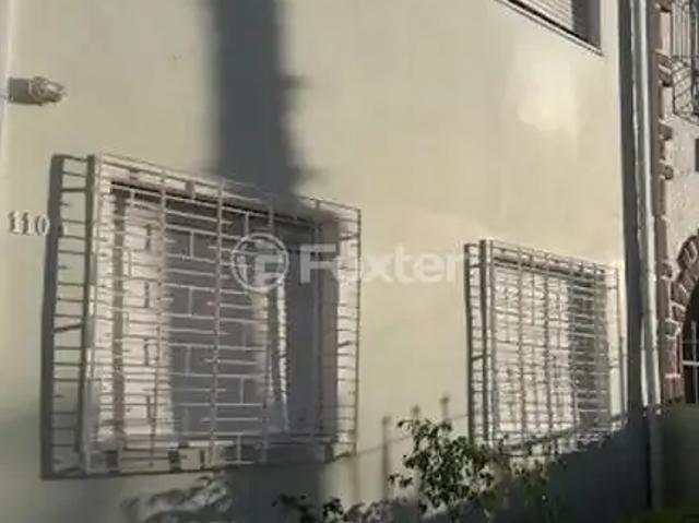 Casa / Sobrado para Venda em Porto Alegre/RS Menino Deus 3 Quartos