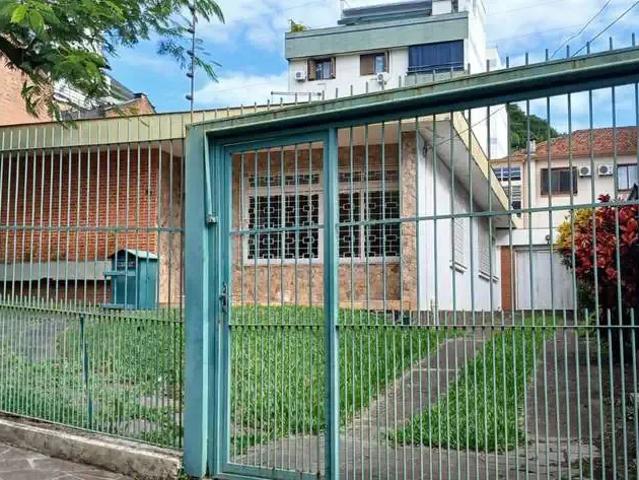 Casa / Sobrado para Venda em Porto Alegre/RS Menino Deus 3 Quartos