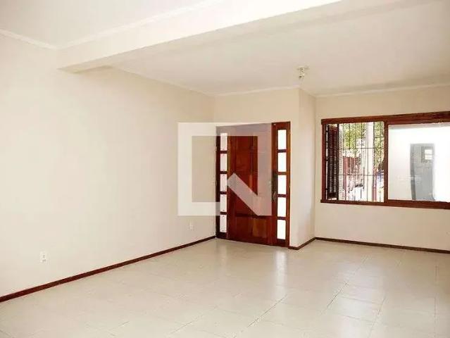 Casa / Sobrado para Venda em Porto Alegre/RS Menino Deus 3 Quartos